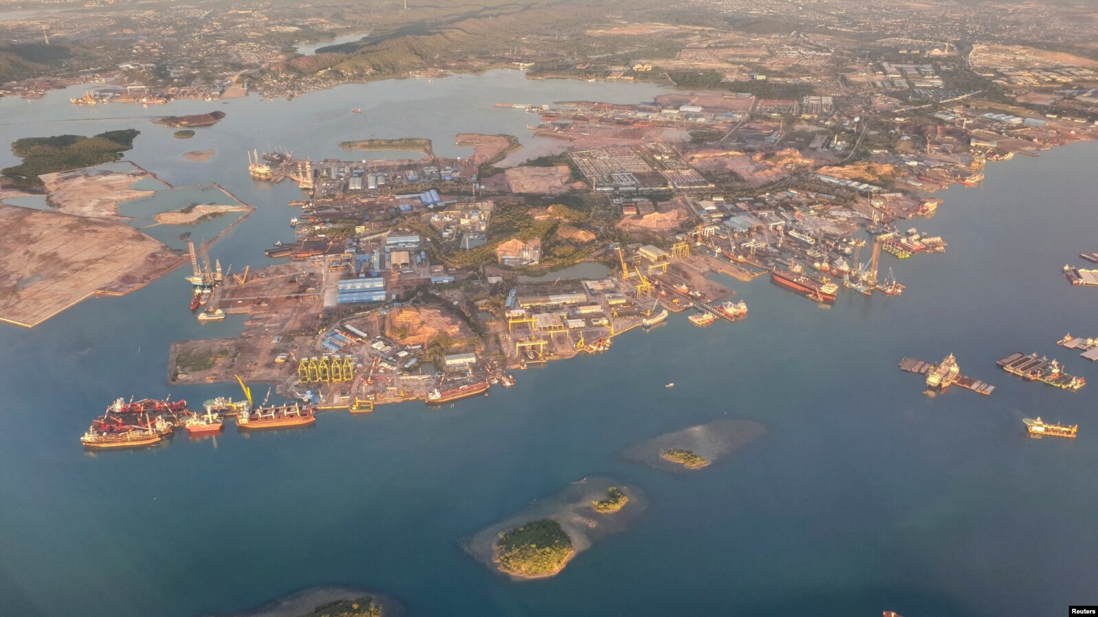 Oracle Bidik Batam sebagai Lokasi Pusat Layanan Cloud - Metrum